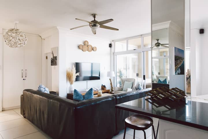 3 Bedroom Panoramic Sea View Apartment - Umdloti - eMdloti