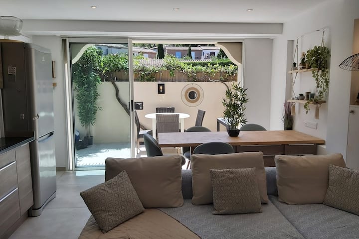 Melina : Maison/resid. P. St Tropez Piscine Tennis - Gassin