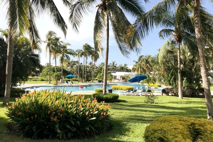 Planta Baja Excepcional En Mayan Lakes - Guerrero