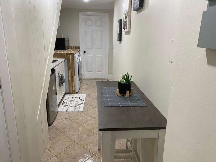 Modern Apartment With Jacuzzi - Yonkers, NY