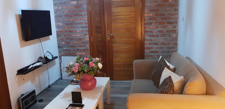 Très Joli  Appartement Avec Rooftop à Barumbu - Kinshasa