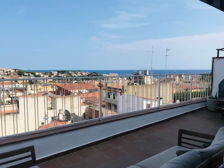 Estudio Con Gran Terraza Y Vistas Al Mar Y Pueblo - Arenys de Mar