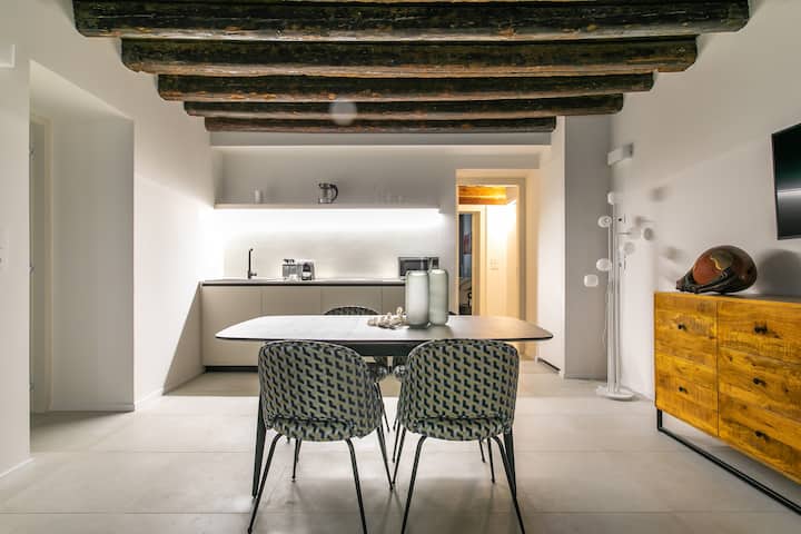 Palazzo Venere - Restauratore - Venice