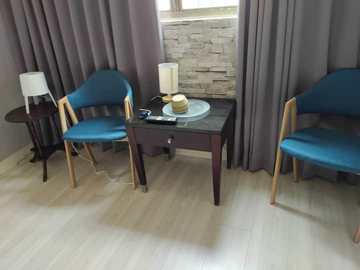 2single Or1 King Bed N Bathroom61905不用開車遊台南景點有電梯 - Anping District