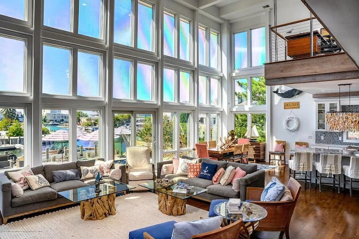 5 Br Loveladies Modern  Waterfront With Pool - Surf City, NJ