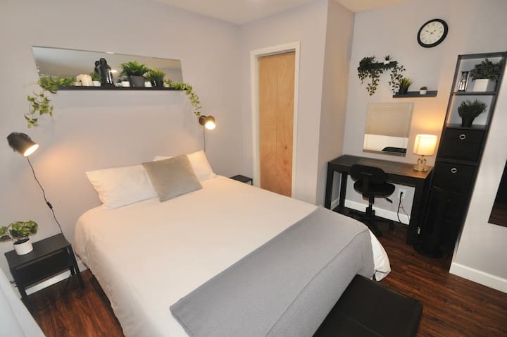 Magnolia Garden | Cozy, Private Apartment! - New Jersey