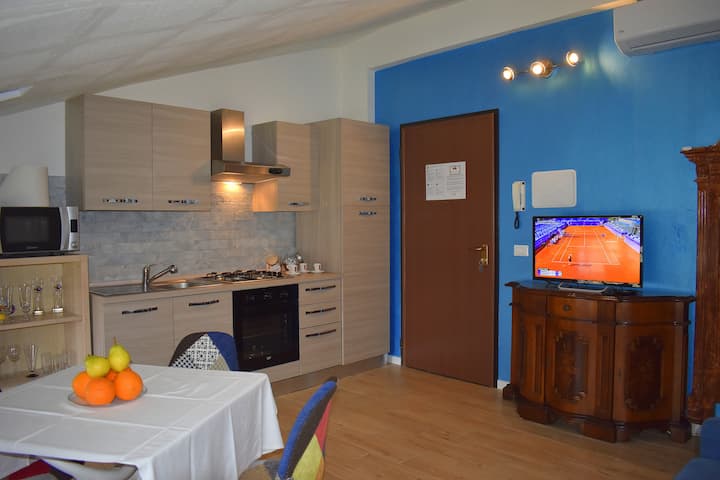 Red & Blu Luxury Apartment 7 - Desenzano del Garda