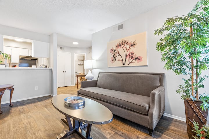 Extended Stay! Affordable In North Dallas! - Dallas, TX