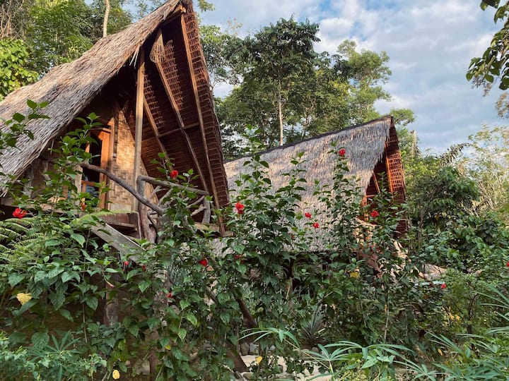 Sumatra Jungle Huts Bungalow With Shared Bathroom - North Sumatra
