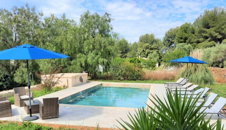 Jolie Villa Climatisée, Piscine, Jardin 5000 M² - La Ciotat