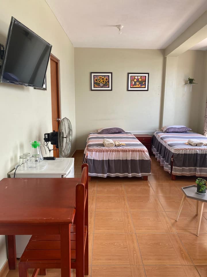 Posada Los Angeles - Para 2 O 3 Huéspedes - Tarapoto