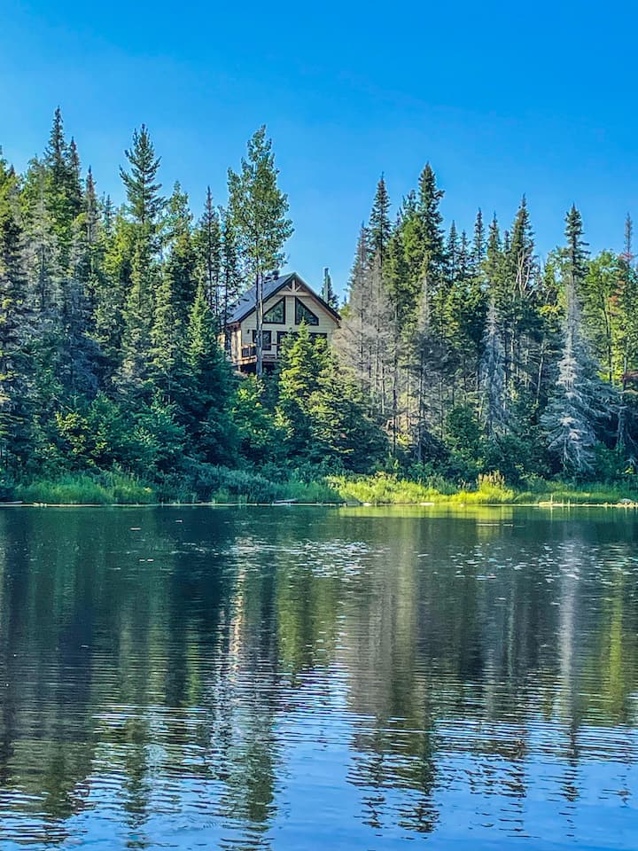 Immersion En Nature Avec Vue Sur Le Lac - Saguenay
