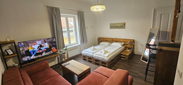 Heart Of The City Center Studio - Grandma's Gem - Sarajevo