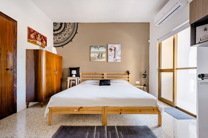 Big Room Country Views, Beaches Nearby - Malta