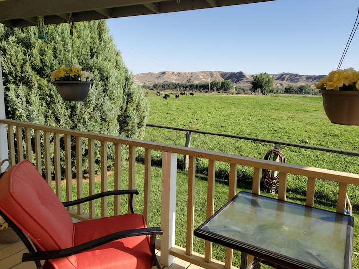 Rustic 3 Br/2 Bath On Wyoming Ranch - Wyoming