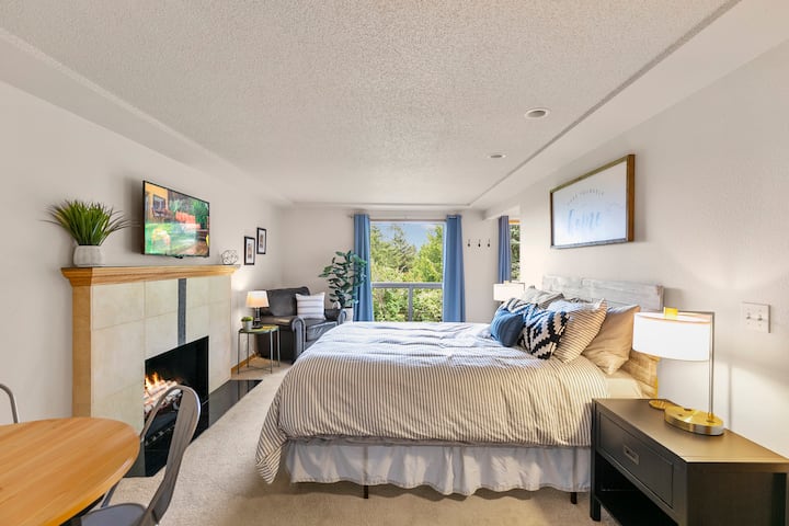 Cozy And Clean Fircrest Getaway - Tacoma, WA