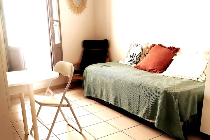 Studio Central, Dans Le Quartier Pop Et Arty - Sète