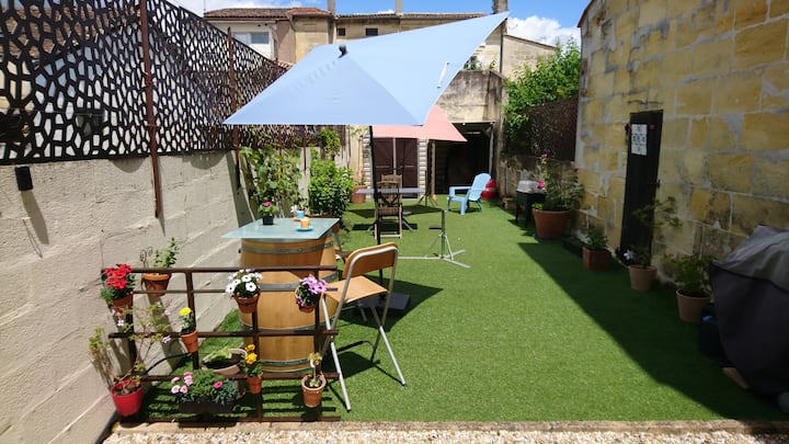 Chambre Dans Jolie Maison En Hyper Centre-ville. - Libourne