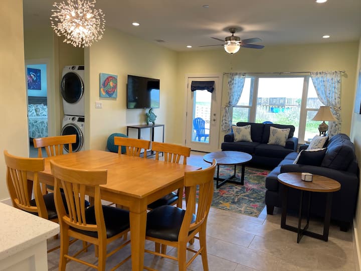 #17 Gulf Side Beach Access Fish House/boat Parking - Port Aransas, TX