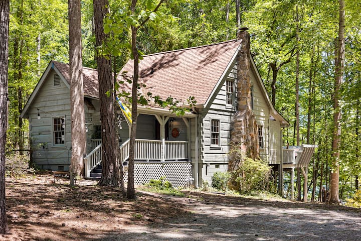 9 Handpicked Pet-Friendly Cabins Near Stone Mountain, Georgia - Updated ...