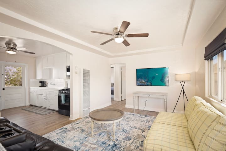 Sunny Sd Condo *Jacuzzi* - Chula Vista, CA