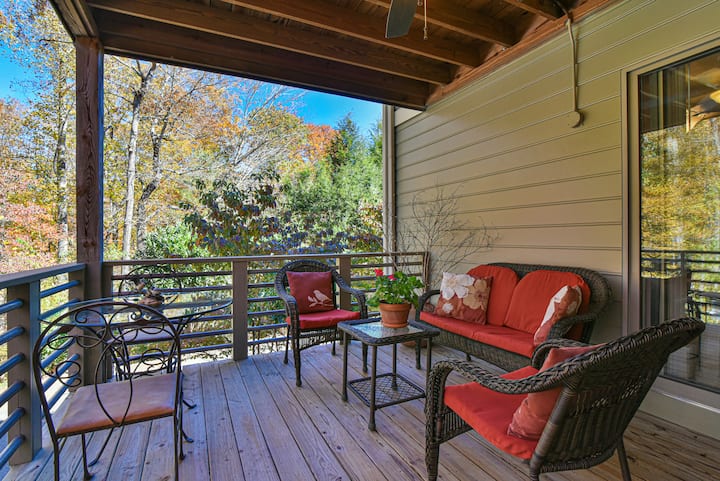 Ginger’s Nature Nest (2br Suite, Great Location) - アシュビル, NC