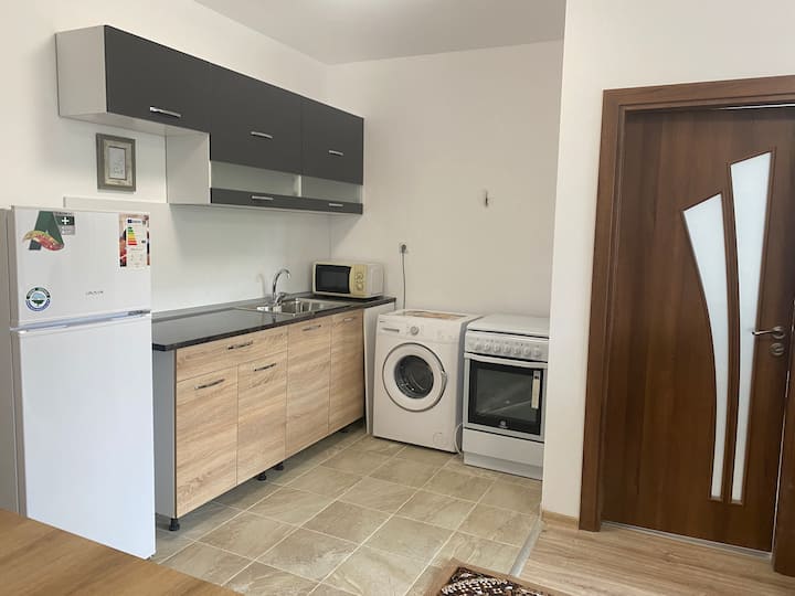 Комфортен апартамент до Морската градина - Varna