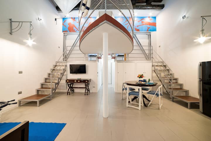 A Sailer In Vertecoeli - Naples