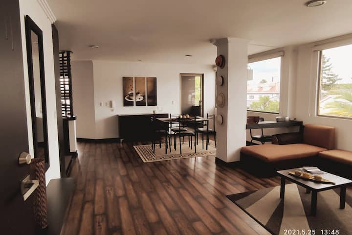 Dept. Para 5 Personas. Cerca De Todo. Expectacular - Cuenca