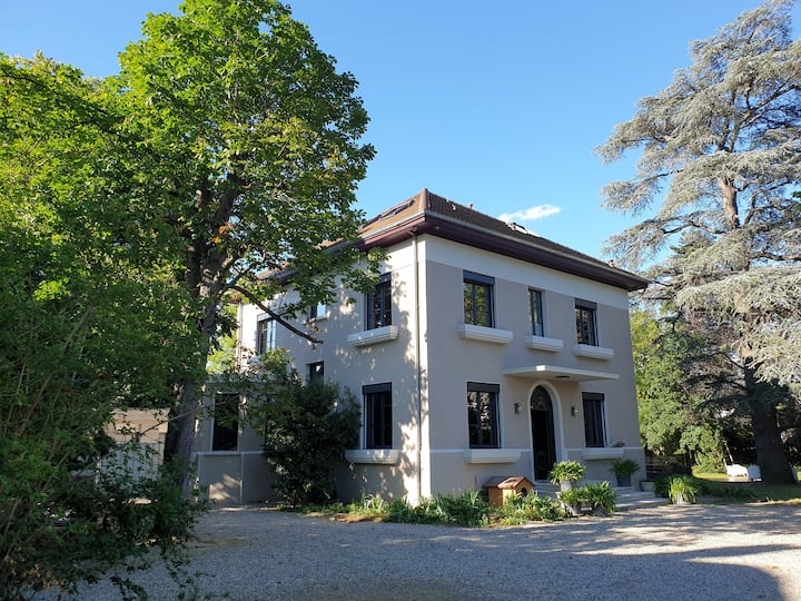 Une Adresse De Charme ... - Lyon