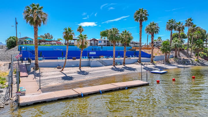 Glamping Patio & Riverfront Views A Little Gem - Bullhead City, AZ