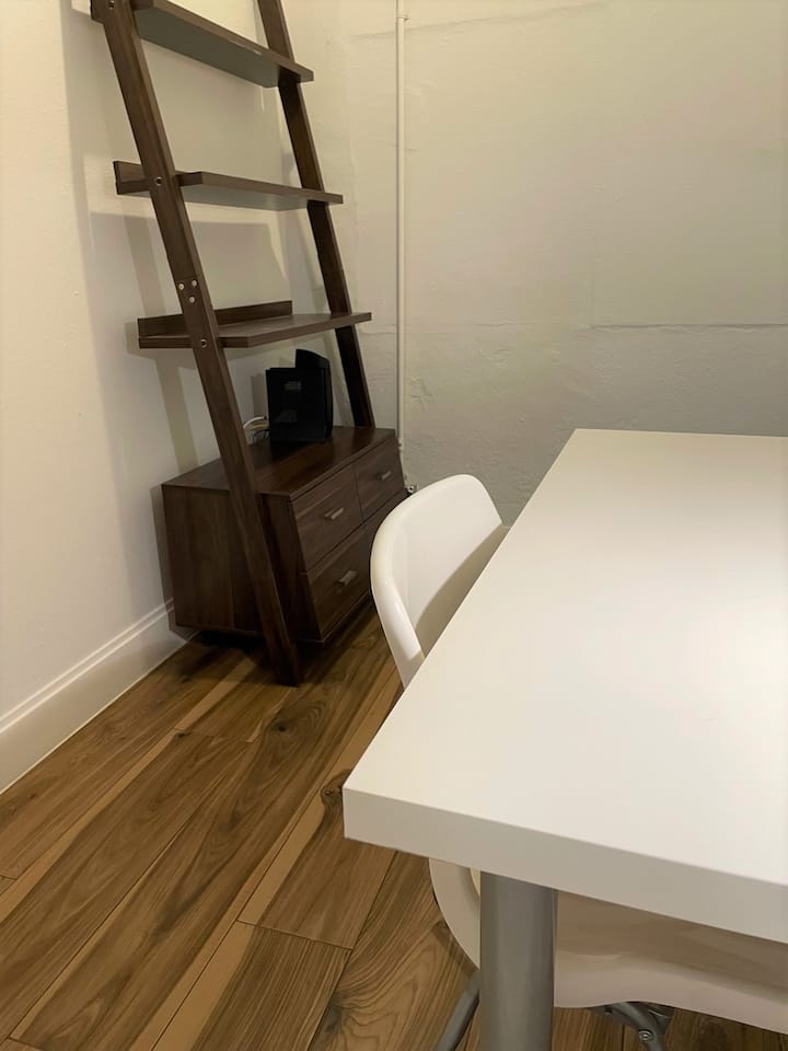 Quiet Villa In The Heart Of El Paso - El Paso, TX