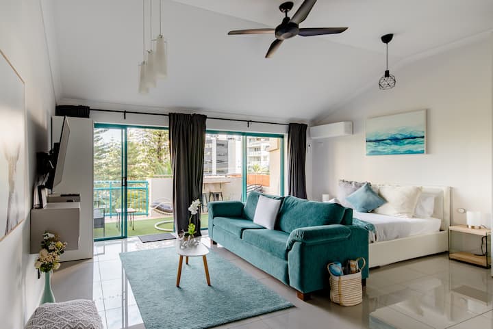 Broadbeach Prime Studio Penthouse - Pool & Spa - 布羅德海灘