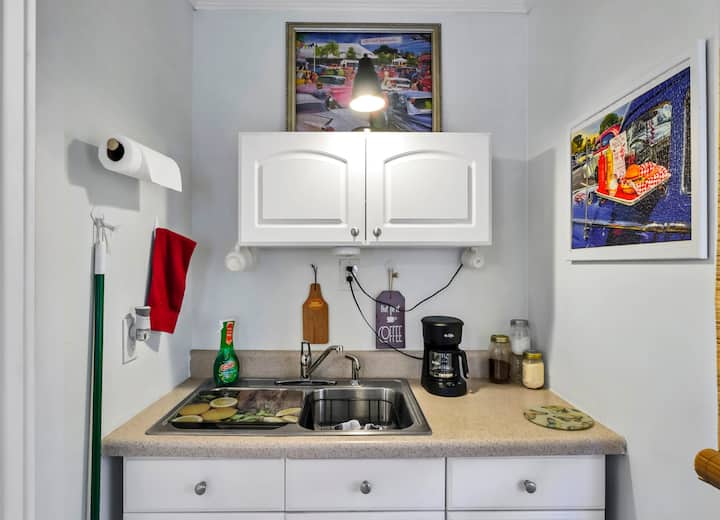 Hippy Beach Retreat, Beach Gear, Near 30a, Private - Santa Rosa Beach, FL