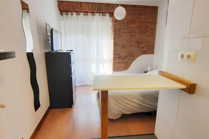 Habitación Con Baño Y Cocina - Santander