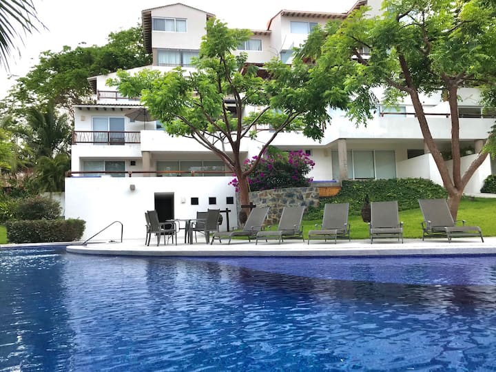 Best Location In Ixtapa. Jungle And Sea In Comfort - Zihuatanejo