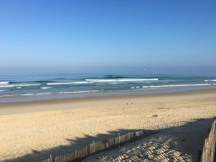 Superbe Rez De Jardin Au Bord De L'océan - Carcans