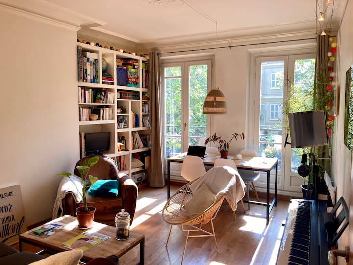 Joli 3 Pièces Au Pied De La Butte De Montmartre - Paris