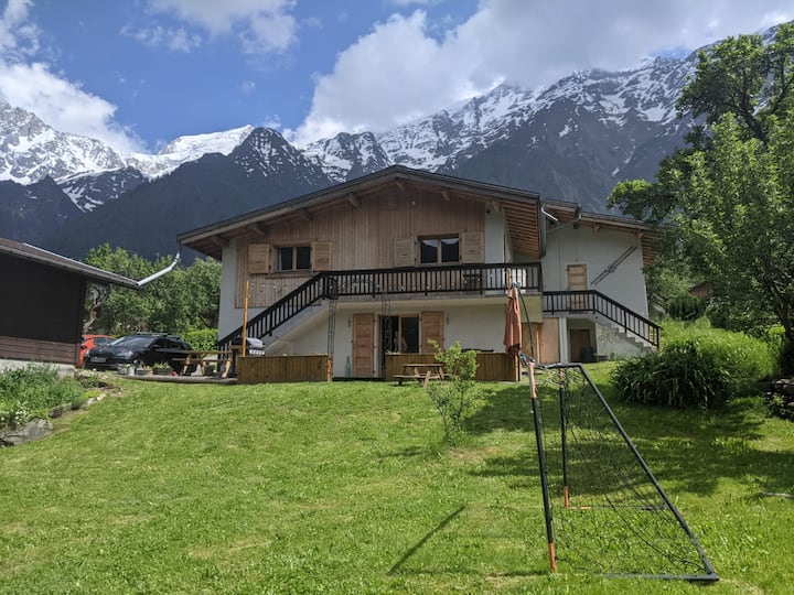 Chalet Jonquilles - 3bedroom Family Home Under Mt.blanc. Large Garden With Beautiful Views - 오트사부아