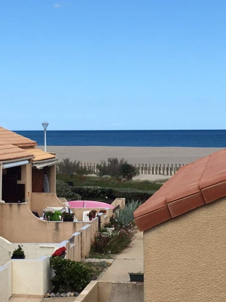 Tres Bel Appartement A Deux Pas De La Plage - Leucate