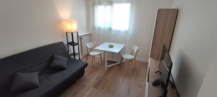 Superbe Studio Dans Une Résidence Calme - Porte de Saint-Cloud