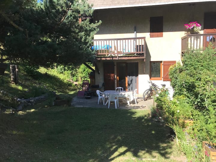 Spacieux Duplex 6 Personnes Avec Jardin Clôturé. - Les Orres