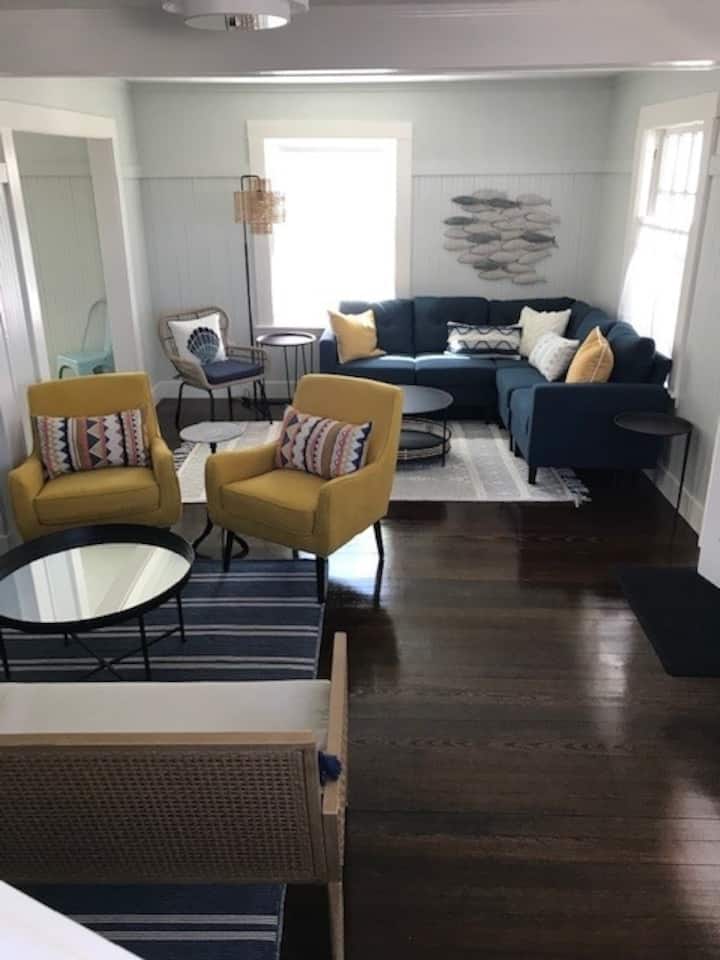 Charming 4 Bedroom Hampton Beach House - Hampton Beach, NH