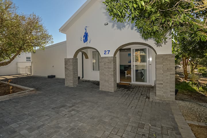 Blue Crane Guest House - Yzerfontein