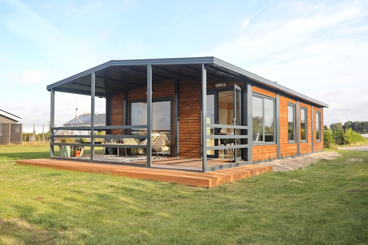 Lavender Field Bungalow Near Beach - Katwijk aan Zee