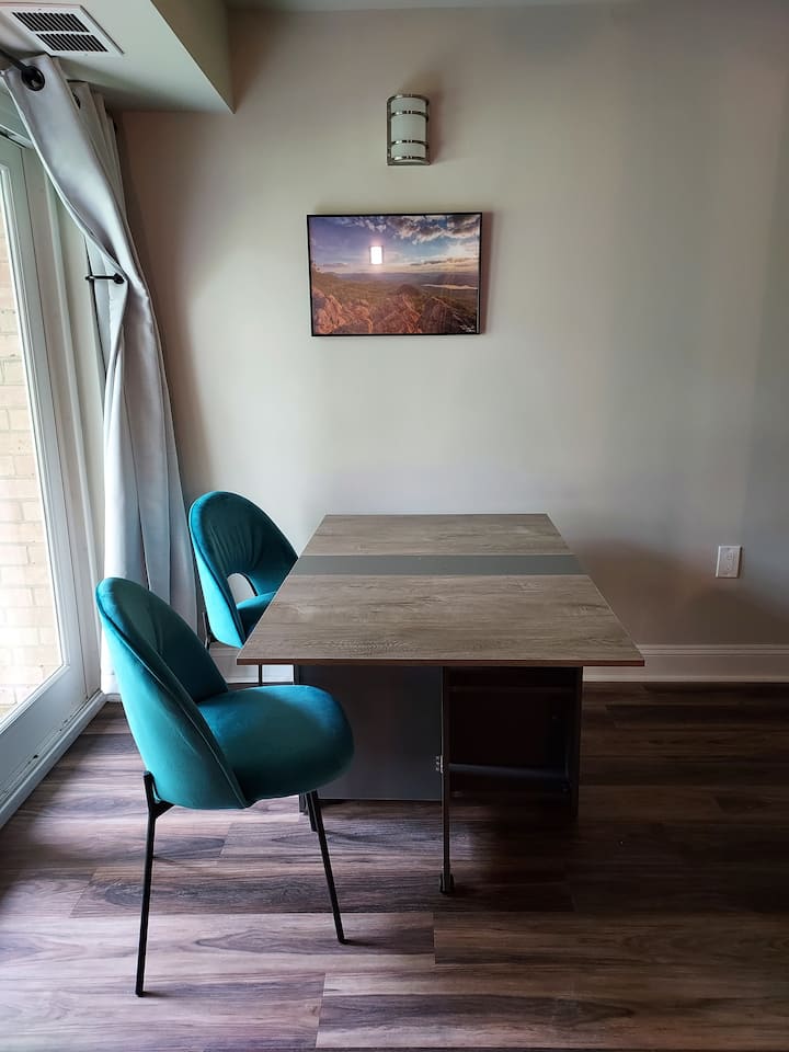 One-bedroom Renovated Condo! - Rockville, MD