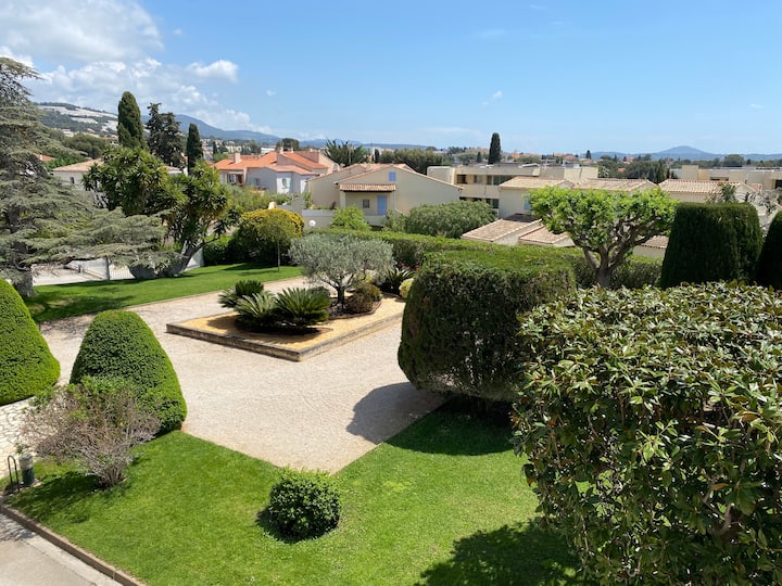 Bandol, Agréable T3 De 68 M2 Pour 4 Personnes - Bandol