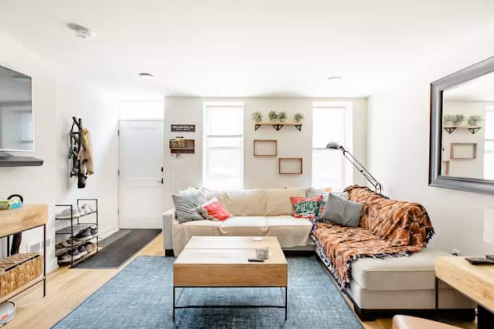 Comfy Room Near Graduate Hospital, Room A - Philadelphia, PA