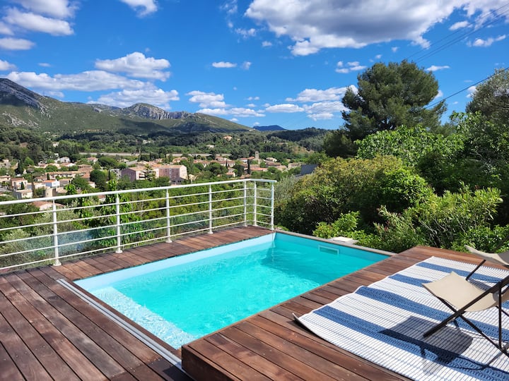 Studio Rez De Jardin Et Piscine Réservée Aux Hôtes - Gémenos