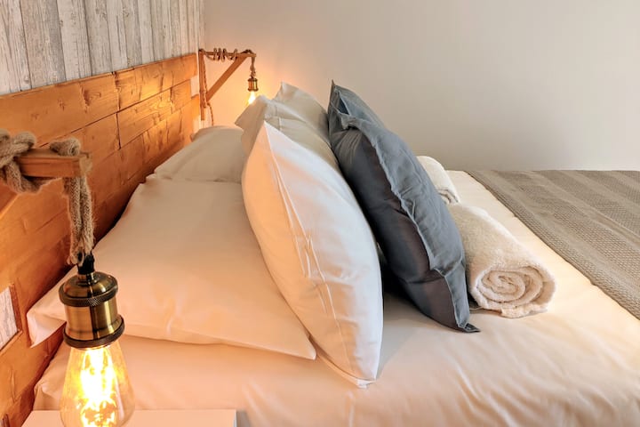 Stylish Double Room Close To All Amenities! - Rottingdean